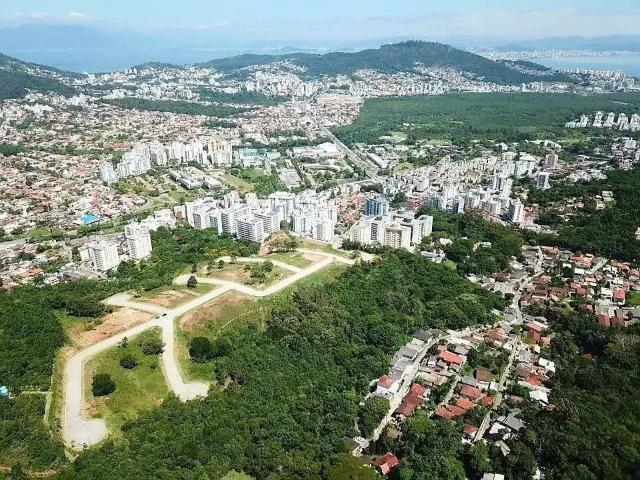 Terreno / Lote para Venda em Florianópolis/SC Itacorubi