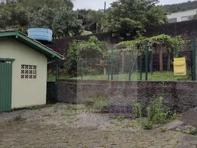Terreno / Lote para Venda em Florianópolis/SC Itacorubi 3 Quartos