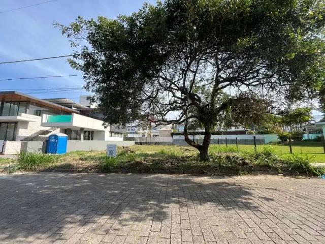 Terreno / Lote para Venda em Florianópolis/SC Jurerê Internacional