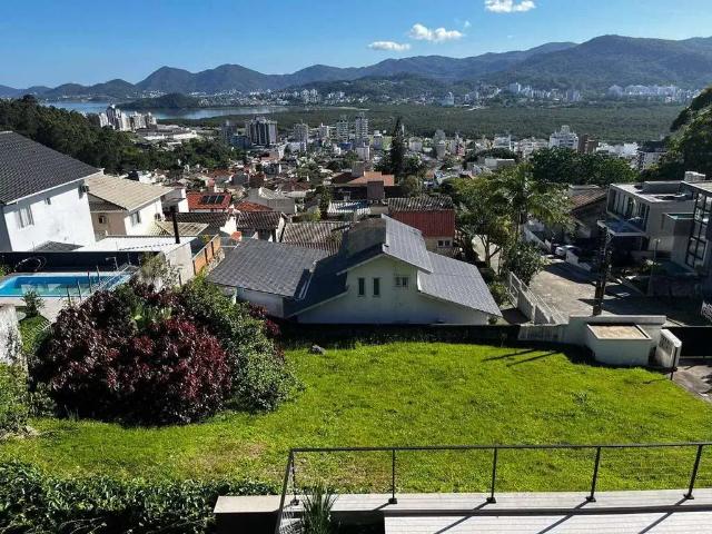Terreno / Lote para Venda em Florianópolis/SC Trindade