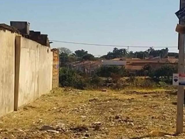Terreno / Lote para Venda em Franca/SP Jardim Centenário
