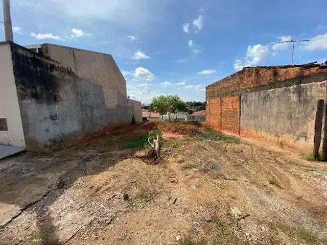 Terreno / Lote para Venda em Franca/SP Jardim Ângela Rosa