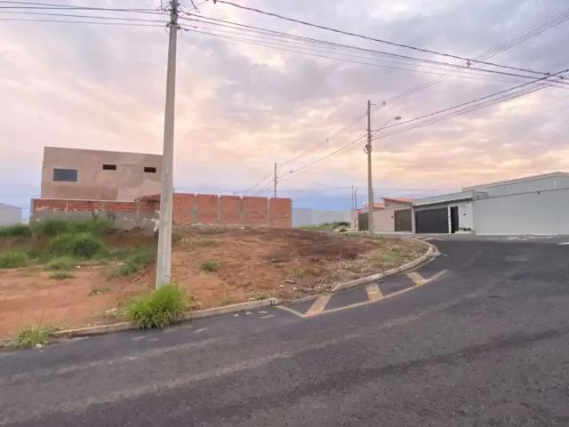 Terreno / Lote para Venda em Franca/SP Jardim Natal