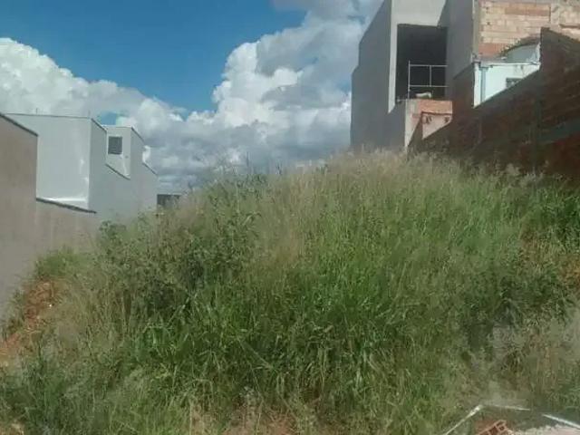 Terreno / Lote para Venda em Franca/SP Jardim Natal