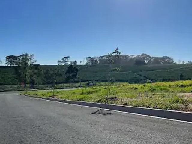 Terreno / Lote para Venda em Franca/SP Parque das Esmeraldas
