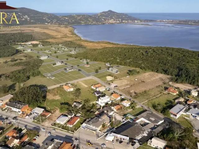 Terreno / Lote para Venda em Garopaba/SC Areais da Palhocinha