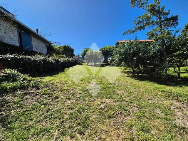 Terreno / Lote para Venda em Garopaba/SC Centro