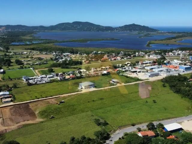 Terreno / Lote para Venda em Garopaba/SC Encantada