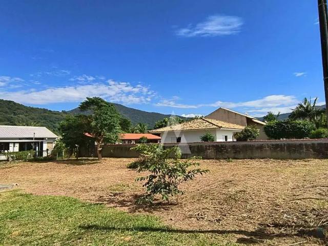 Terreno / Lote para Venda em Garopaba/SC Encantada
