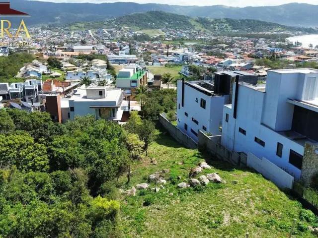 Terreno / Lote para Venda em Garopaba/SC Jardim Panorâmico