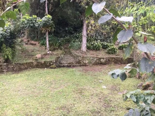 Terreno / Lote para Venda em Garopaba/SC Praia da Ferrugem