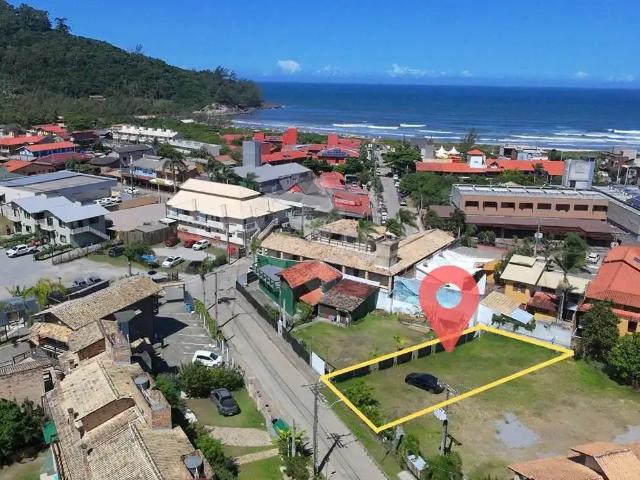 Terreno / Lote para Venda em Garopaba/SC Praia da Ferrugem