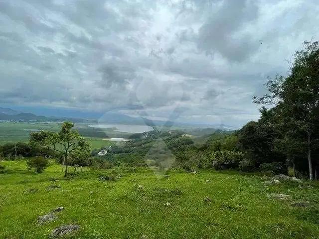 Terreno / Lote para Venda em Garopaba/SC Siriú