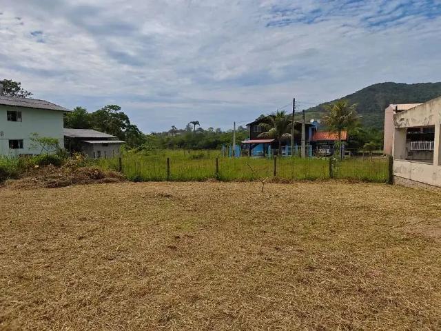 Terreno / Lote para Venda em Garopaba/SC Siriú