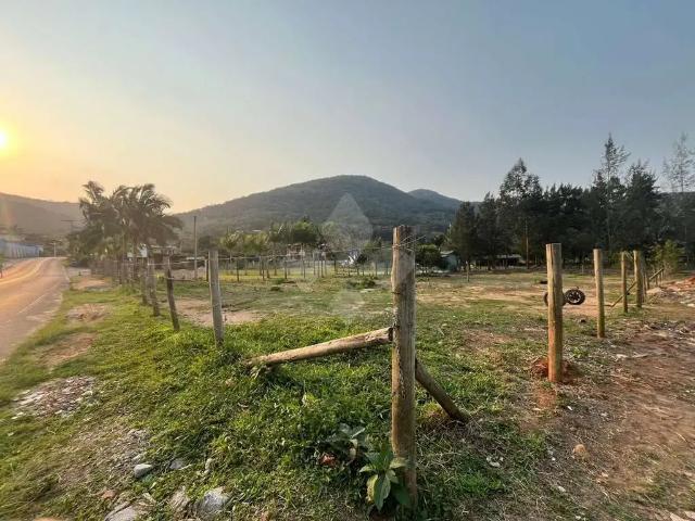 Terreno / Lote para Venda em Garopaba/SC Siriú
