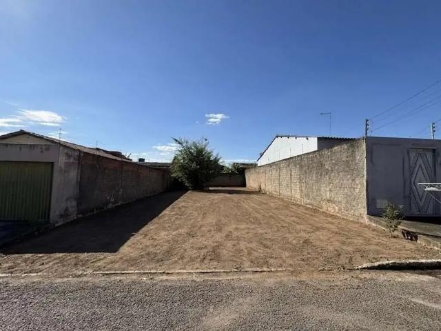 Terreno / Lote para Venda em Goiânia/GO Condomínio das Esmeraldas