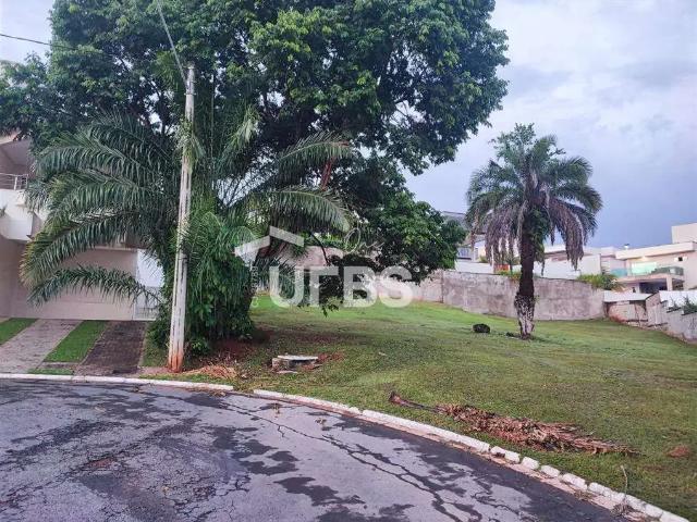 Terreno / Lote para Venda em Goiânia/GO Condomínio do Lago
