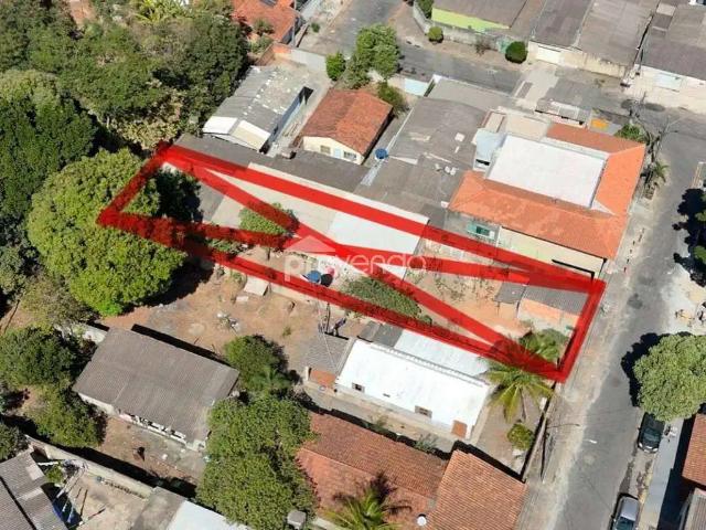 Terreno / Lote para Venda em Goiânia/GO Jardim das Aroeiras