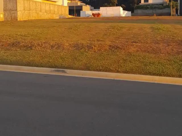 Terreno / Lote para Venda em Goiânia/GO Jardins França