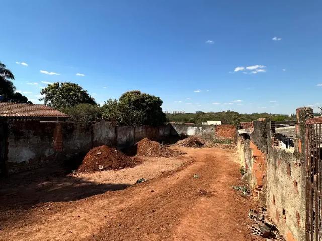Terreno / Lote para Venda em Goiânia/GO Setor Urias Magalhães
