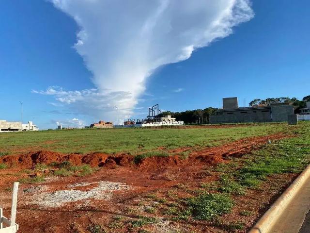 Terreno / Lote para Venda em Goiânia/GO Parque Atheneu