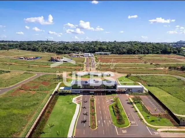 Terreno / Lote para Venda em Goiânia/GO Parque Cidade