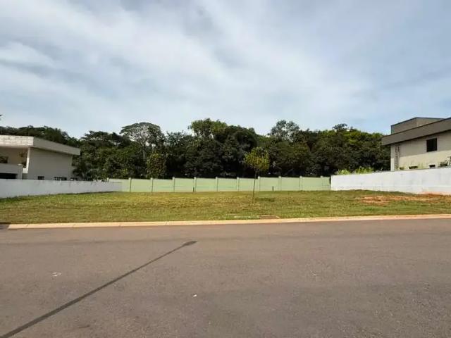 Terreno / Lote para Venda em Goiânia/GO Parque Cidade