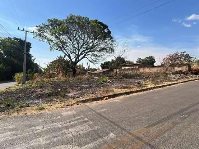 Terreno / Lote para Venda em Goiânia/GO Parque Santa Rita