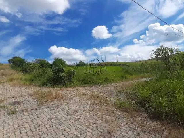 Terreno / Lote para Venda em Governador Valadares/MG Ouro Verde