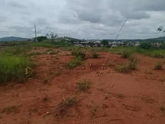 Terreno / Lote para Venda em Governador Valadares/MG Castelo