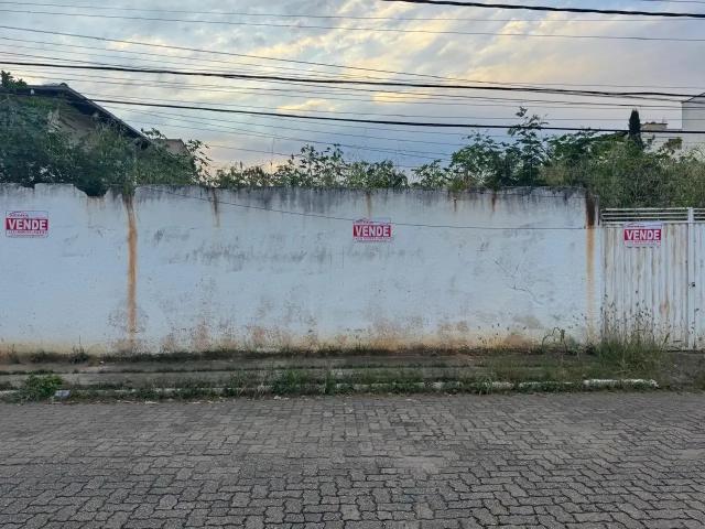 Terreno / Lote para Venda em Governador Valadares/MG Centro
