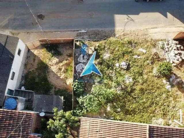 Terreno / Lote para Venda em Governador Valadares/MG Esperança