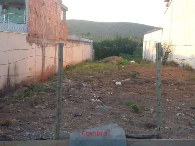 Terreno / Lote para Venda em Governador Valadares/MG Santa Rosa de Lima