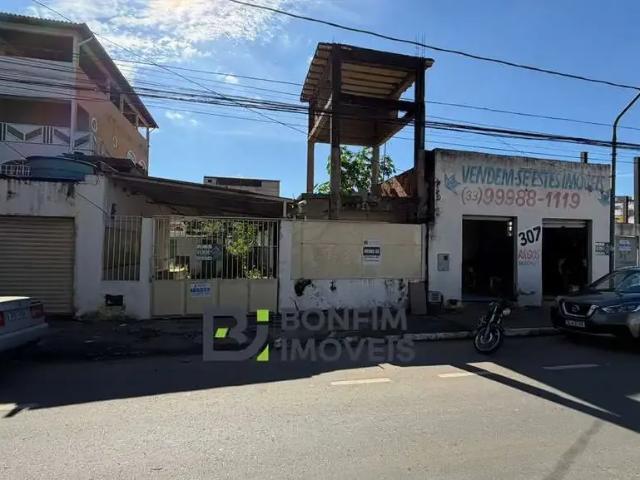 Terreno / Lote para Venda em Governador Valadares/MG Universitário