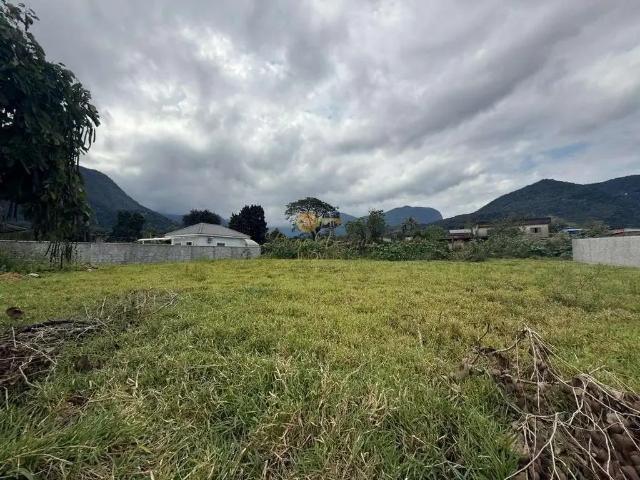 Terreno / Lote para Venda em Guapimirim/RJ Cotia