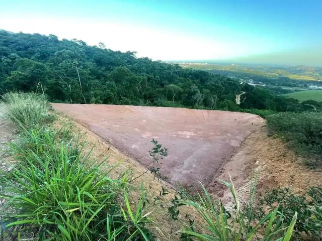 Terreno / Lote para Venda em Guarapari/ES Cachoeirinha