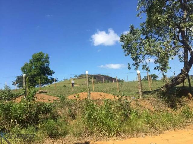 Terreno / Lote para Venda em Guarapari/ES Comunidade Urbana de Andana