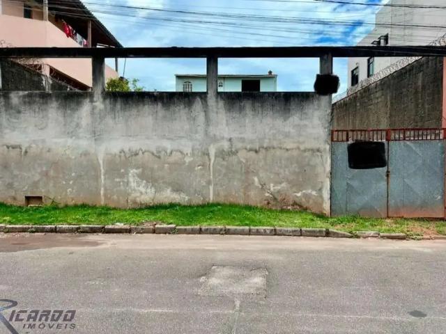 Terreno / Lote para Venda em Guarapari/ES Itapebussu