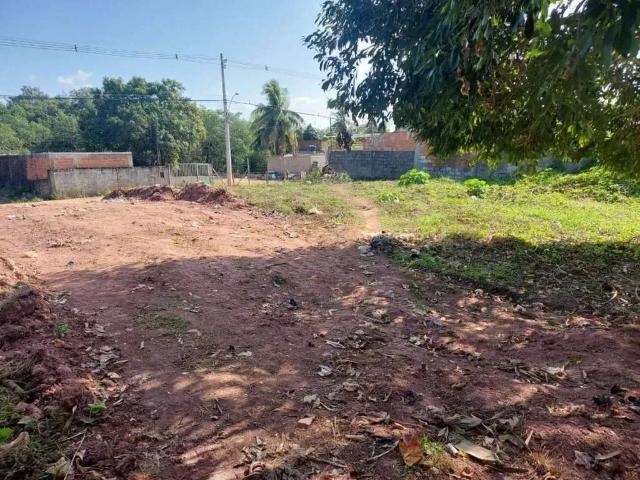 Terreno / Lote para Venda em Guarapari/ES Lameirão