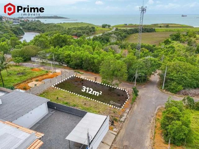 Terreno / Lote para Venda em Guarapari/ES Meaípe