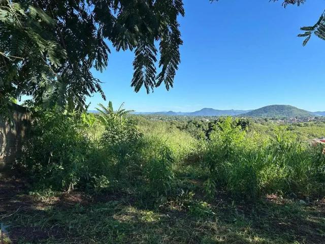 Terreno / Lote para Venda em Guarapari/ES Meaípe