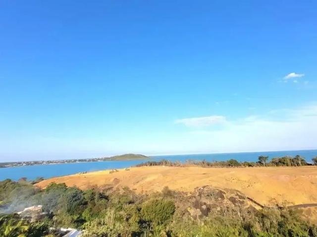 Terreno / Lote para Venda em Guarapari/ES Perocão
