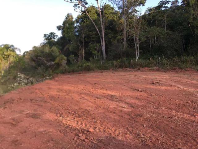 Terreno / Lote para Venda em Guararema/SP Ajuda