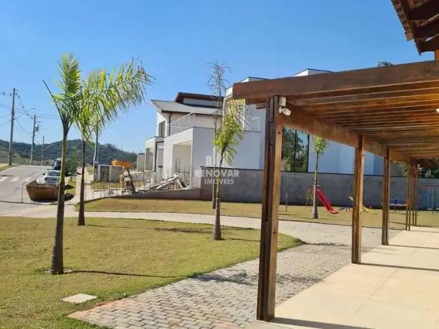 Terreno / Lote para Venda em Guararema/SP Centro