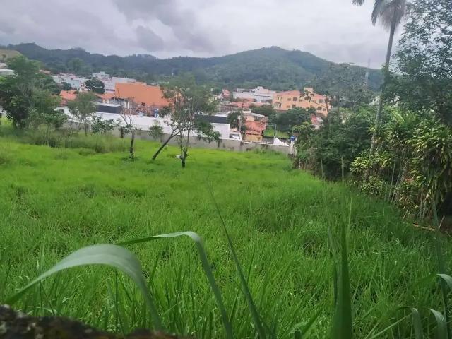 Terreno / Lote para Venda em Guararema/SP Centro