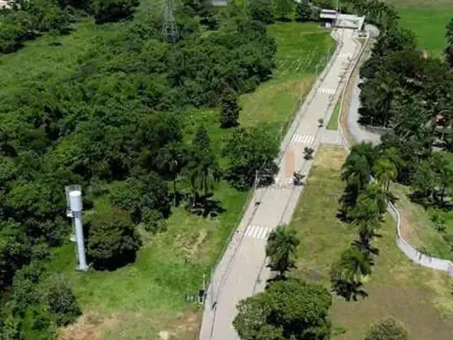 Terreno / Lote para Venda em Guararema/SP Estância Guararema