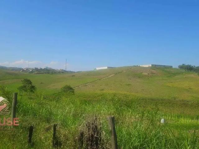 Terreno / Lote para Venda em Guararema/SP Parque Agrinco