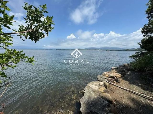 Terreno / Lote para Venda em Guaratuba/PR Caieiras