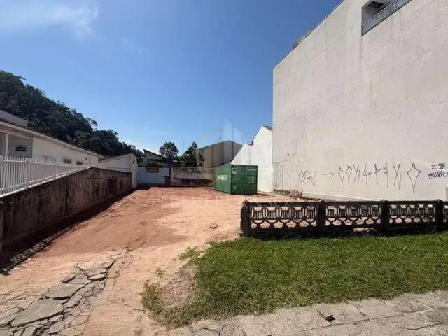 Terreno / Lote para Venda em Guaratuba/PR Centro