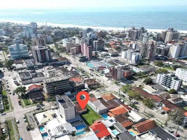 Terreno / Lote para Venda em Guaratuba/PR Centro